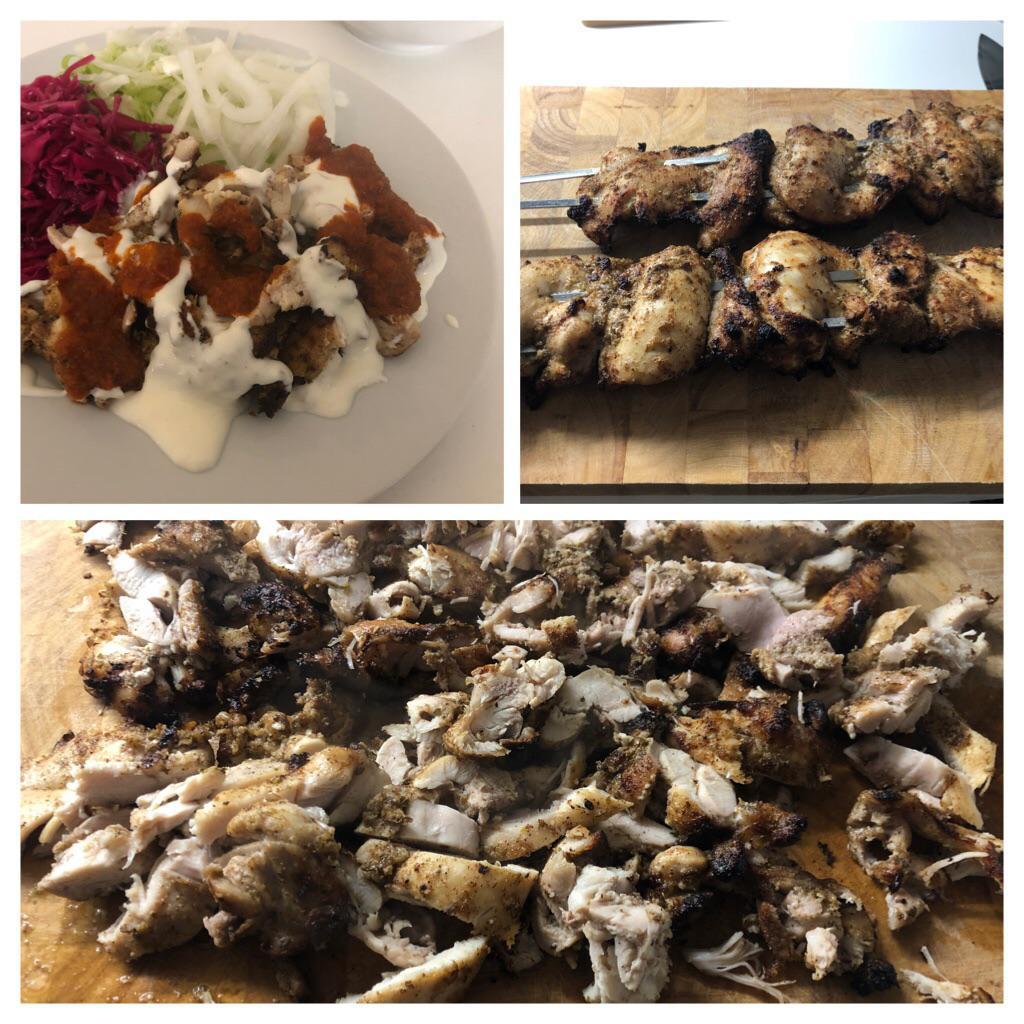 Chicken Shawarma with salad, garlic and chilli sauce | Scrolller