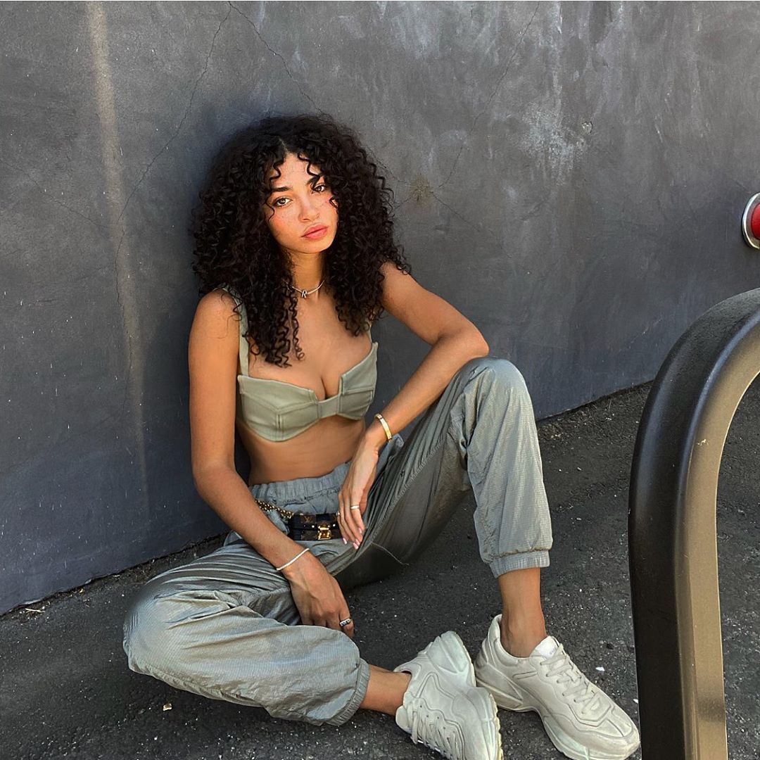 Chilling | Scrolller