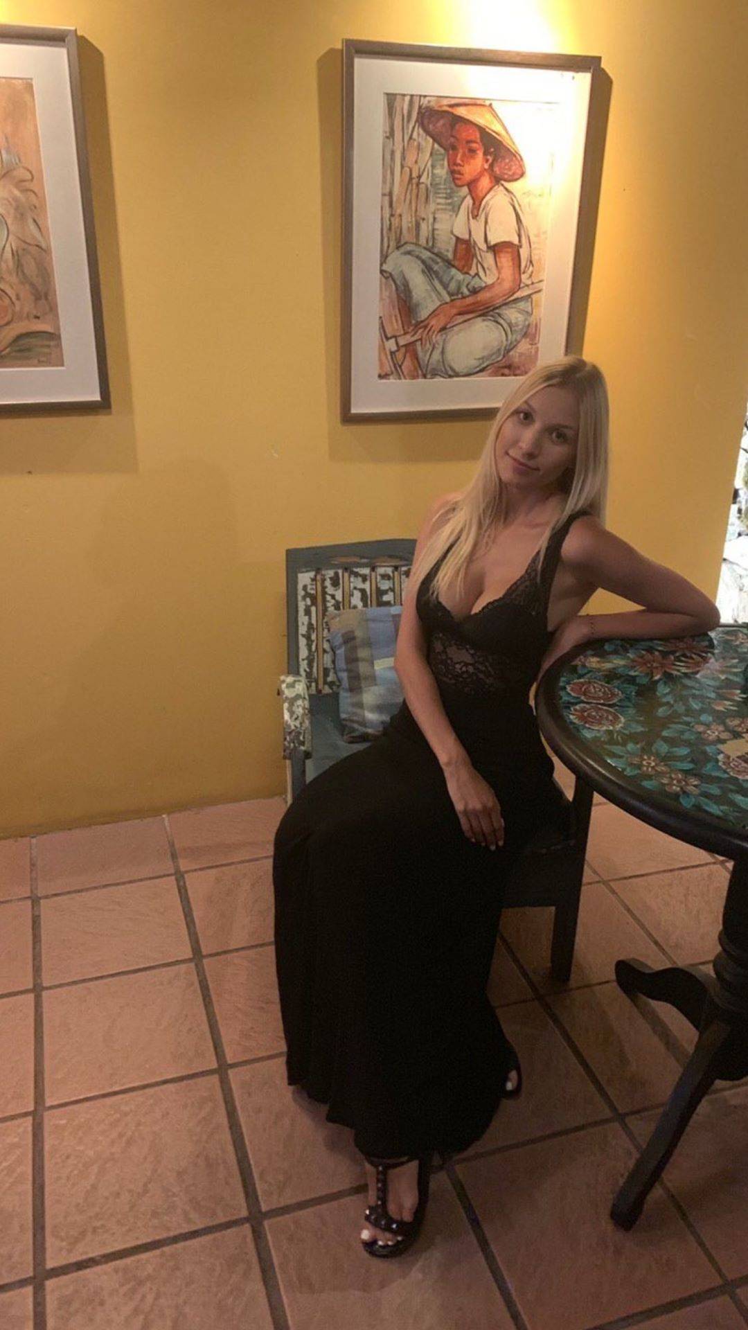 Chilling Out | Scrolller