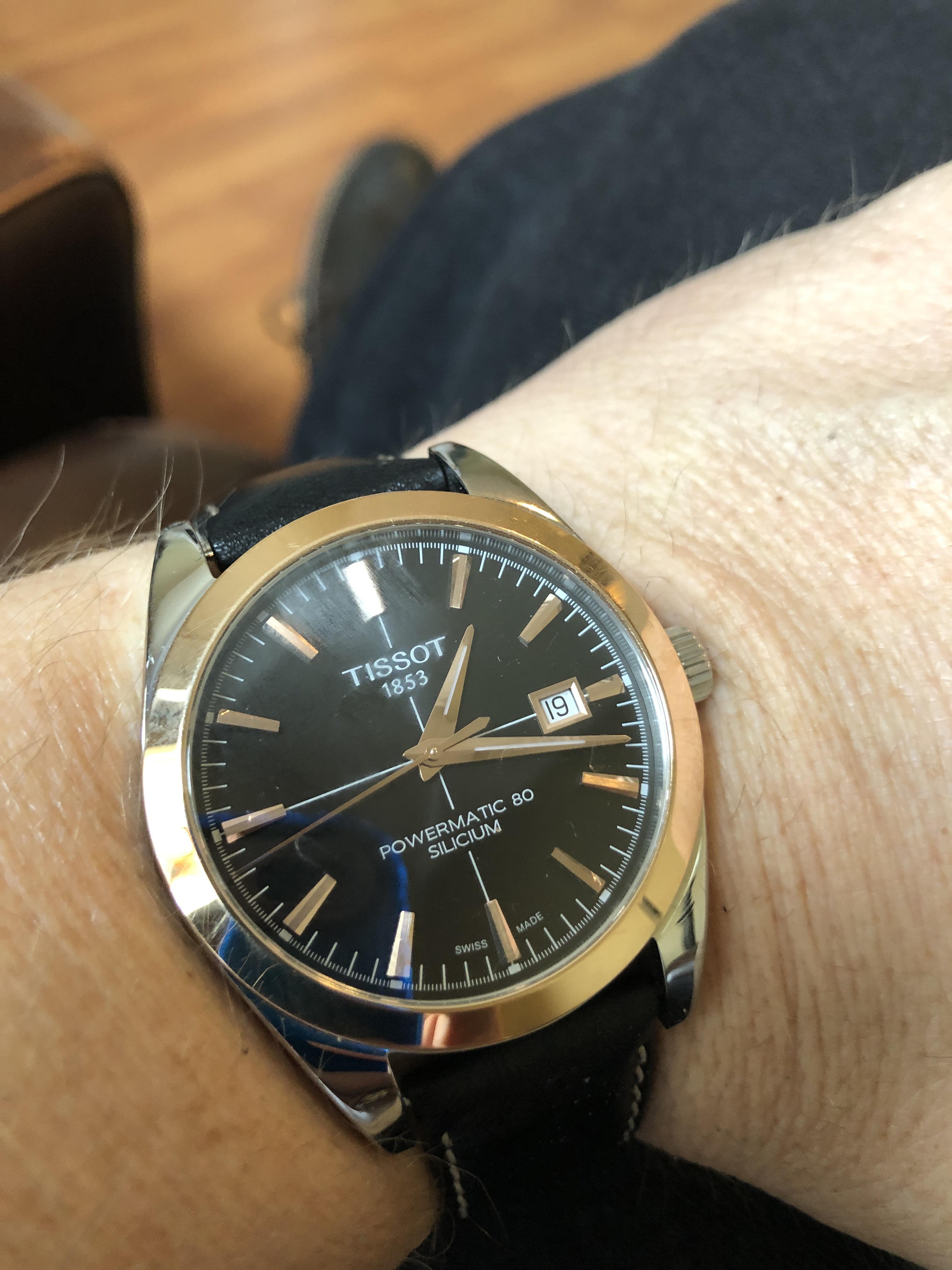 Chilling with Gentlemen Automatic. | Scrolller