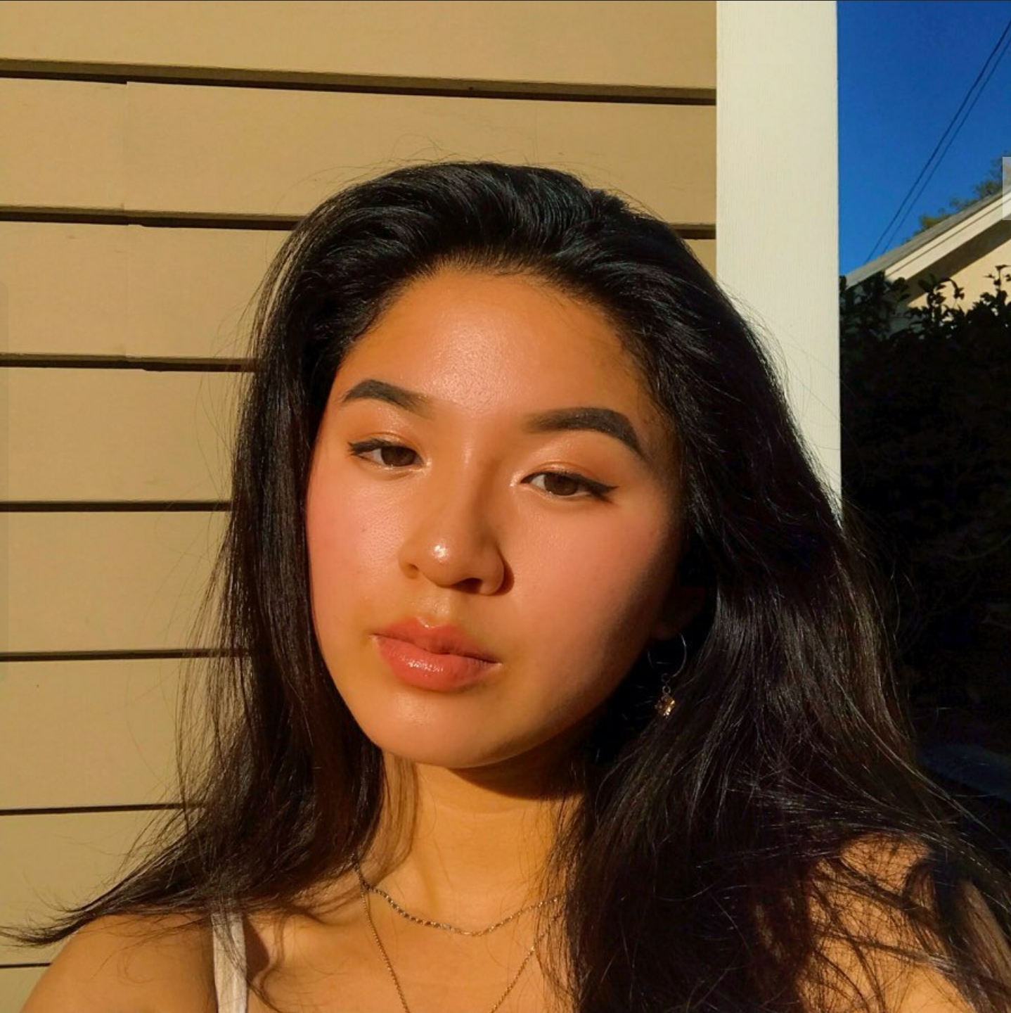 Chinese Filipina 😍 Scrolller