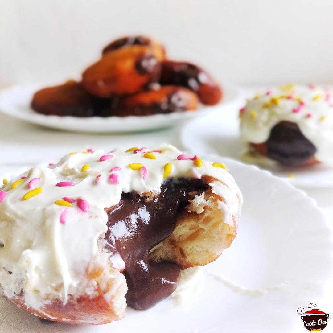 Chocolate Cream Filled Donuts | Scrolller