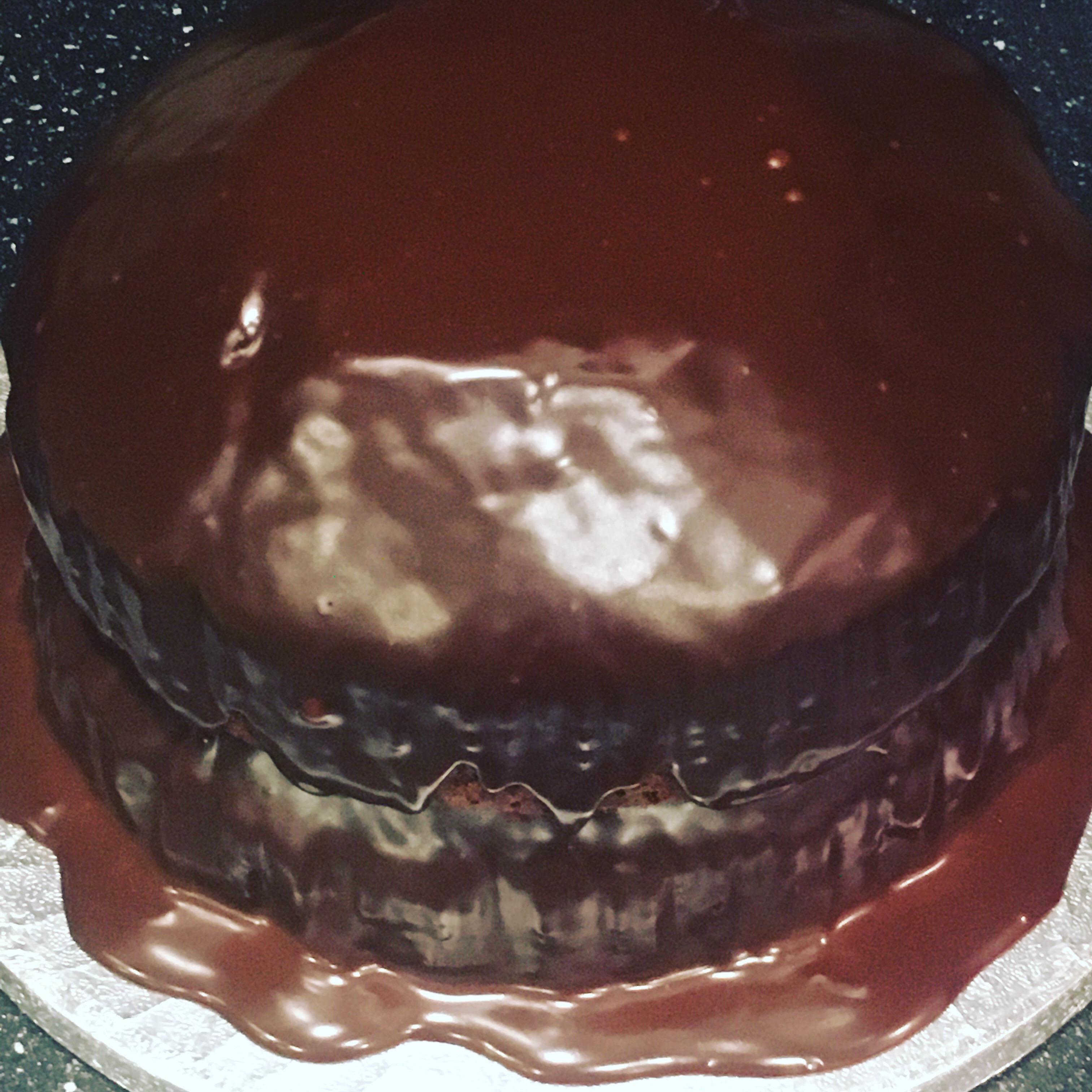 Chocolate mudslide cake | Scrolller