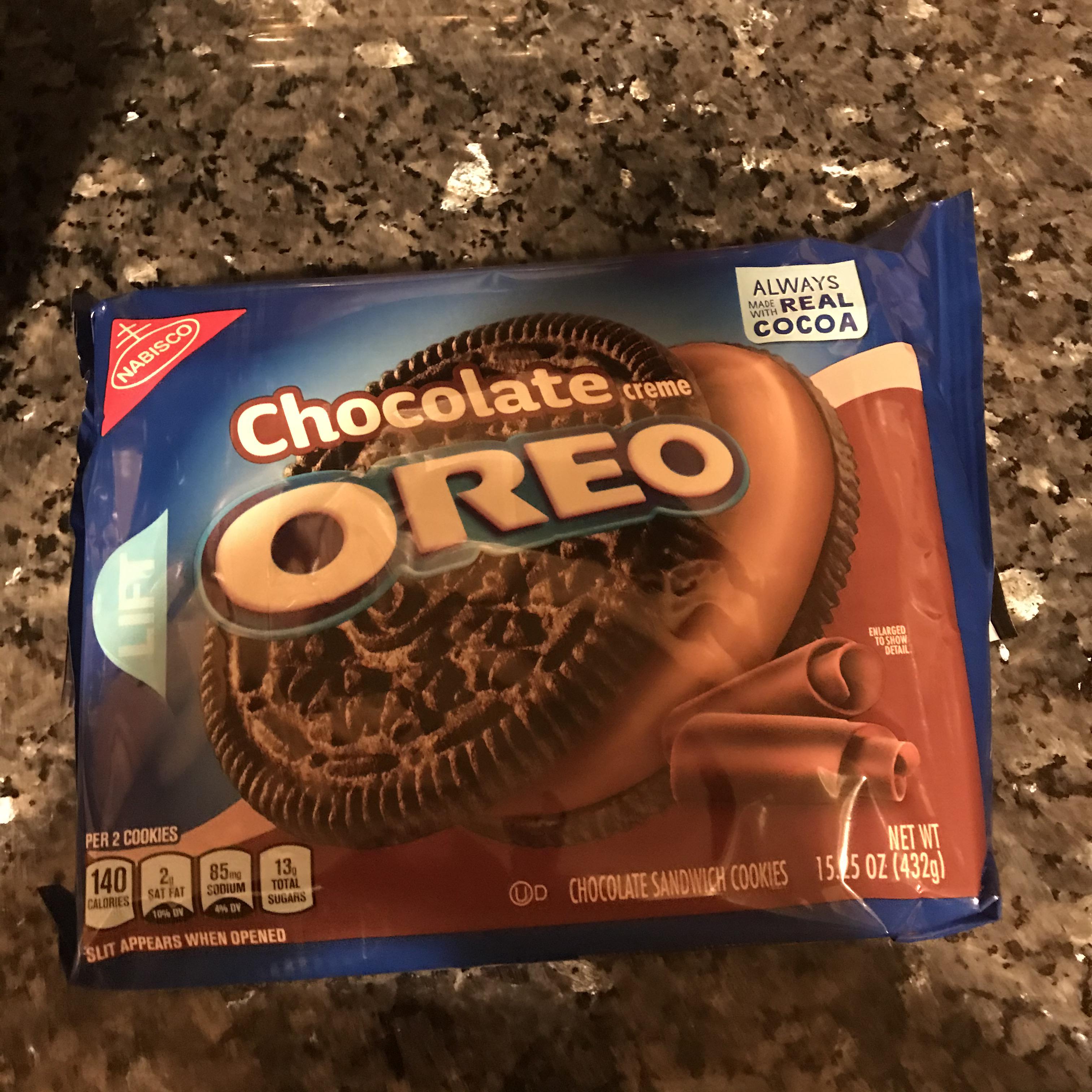 Chocolate 🍫 Oreos | Scrolller