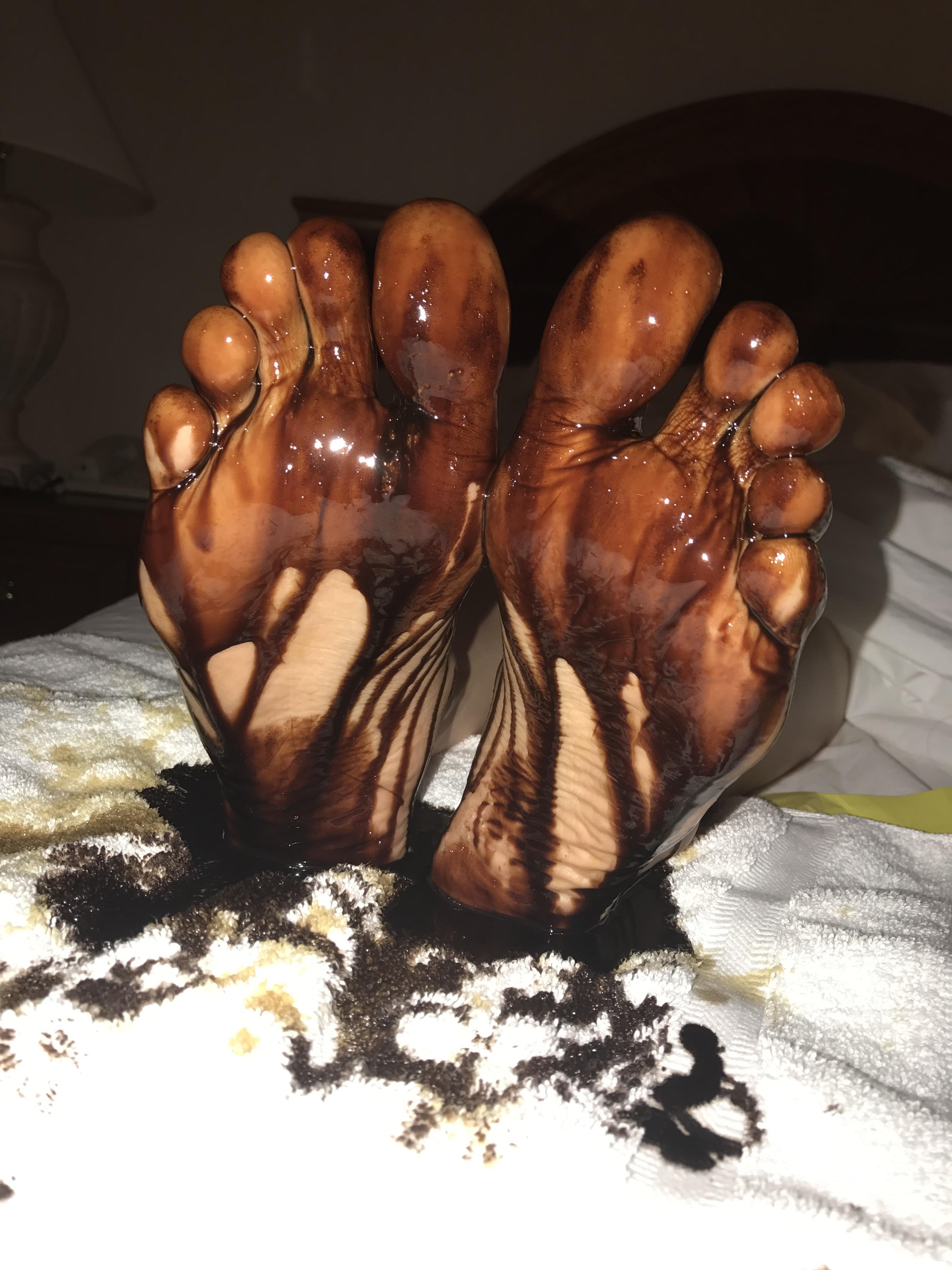 Chocolate soles | Scrolller
