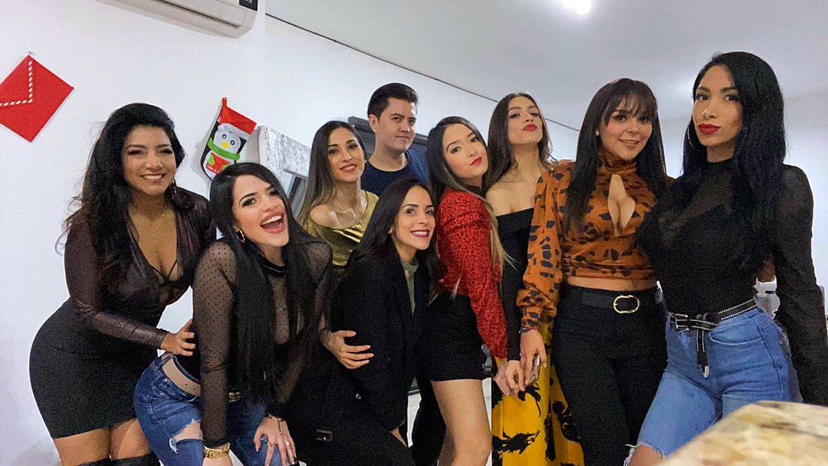 Choose one. | Scrolller