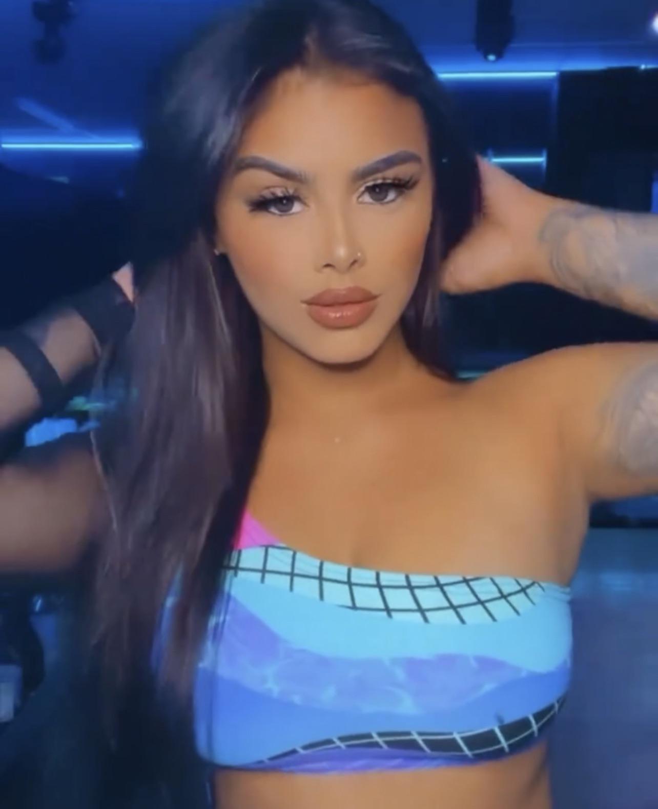 Chrissy G (@chrissygx33) | Scrolller