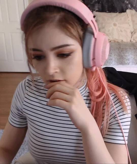 Chrissy watching you jerk. | Scrolller