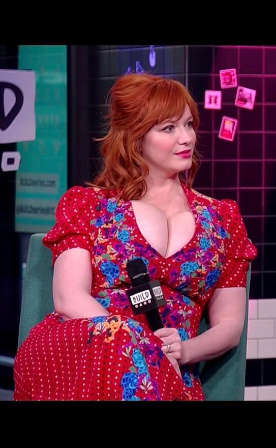 Christina Hendricks | Scrolller