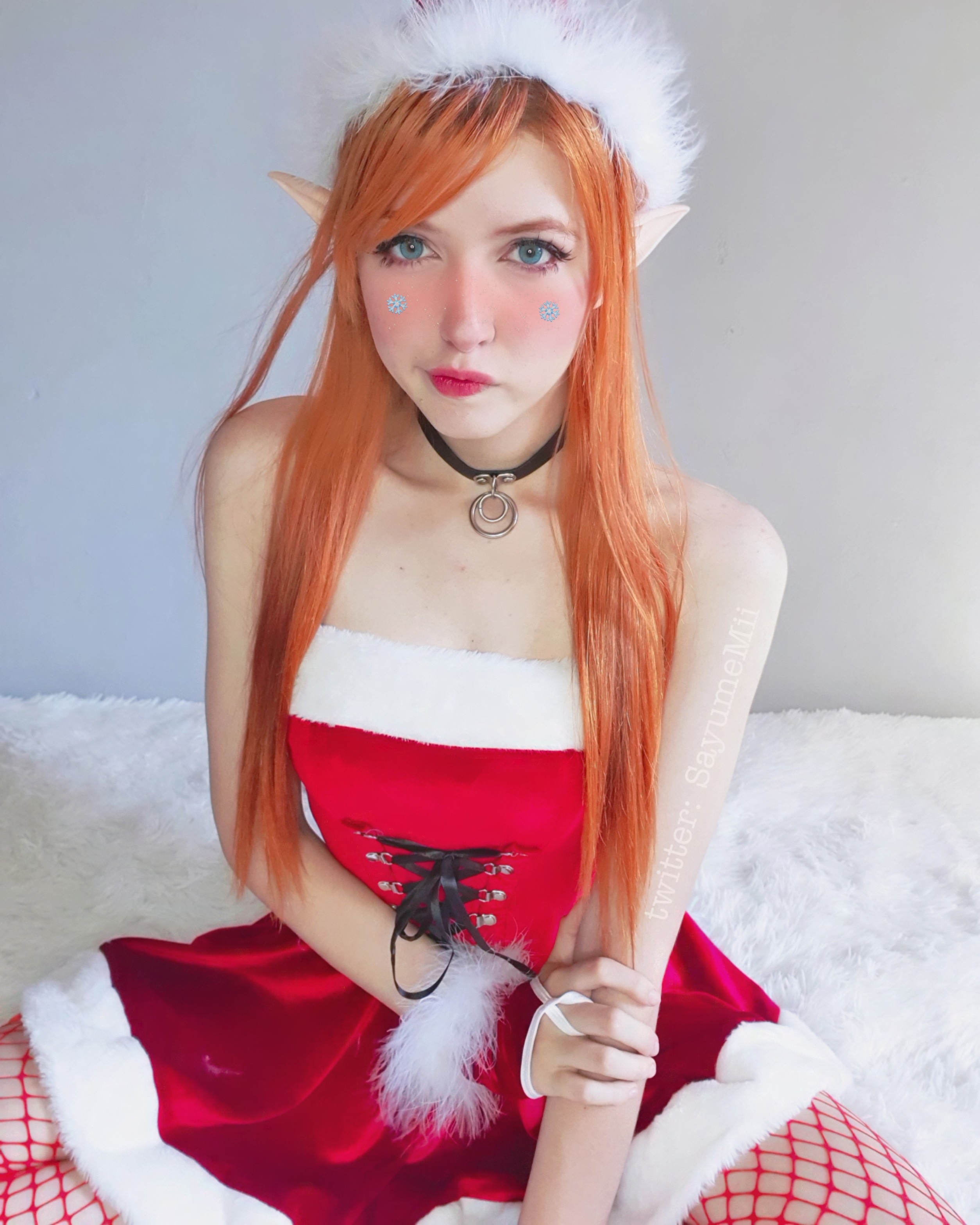 Christmas Cosplay by @sayume_mii | Scrolller