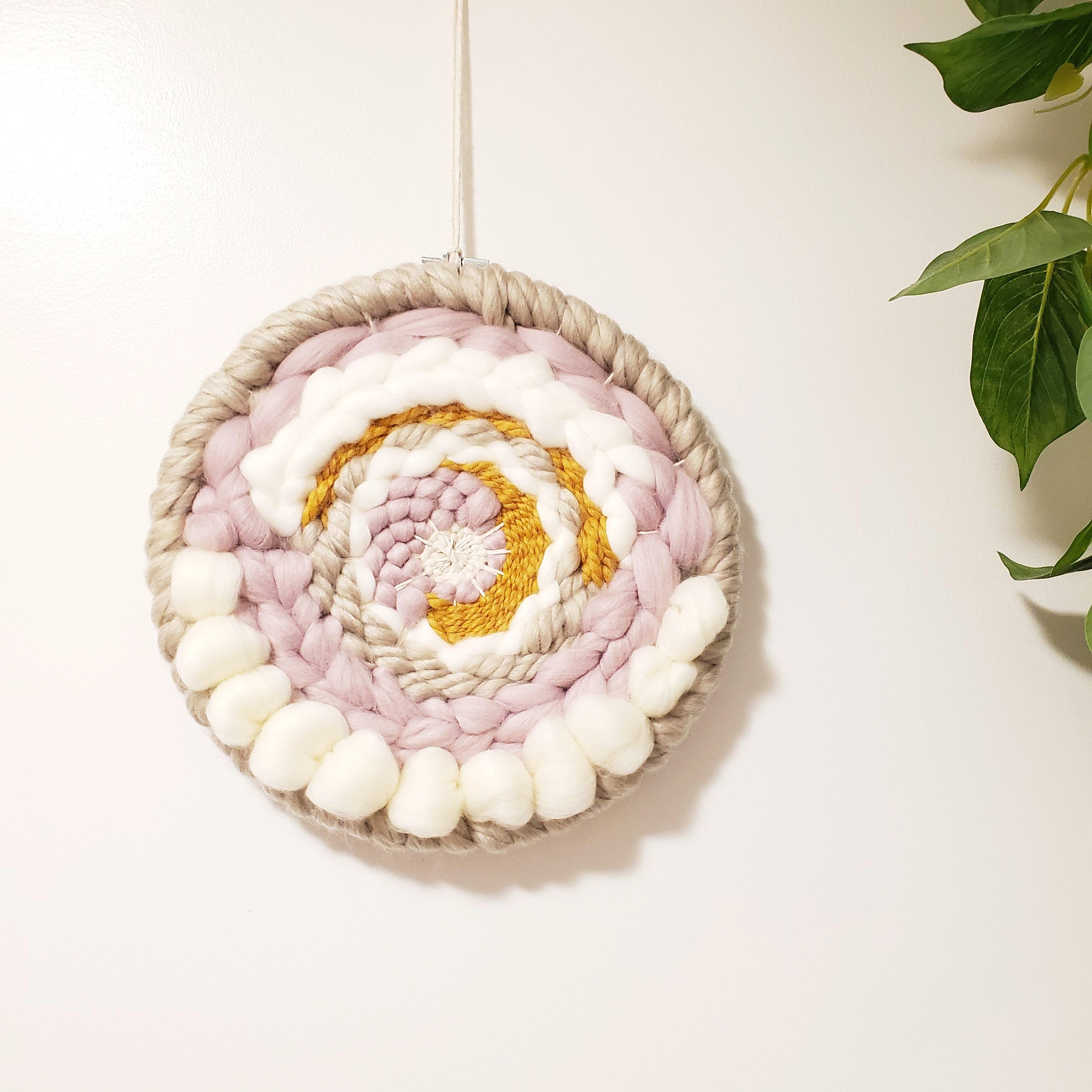 Circular tapestry weaving | Scrolller