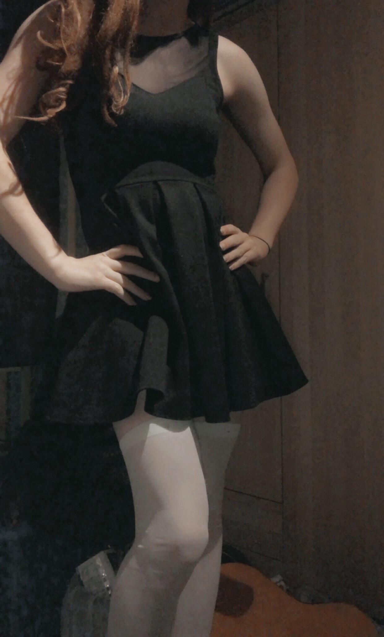 Classy or slutty, I look damn good either way | Scrolller