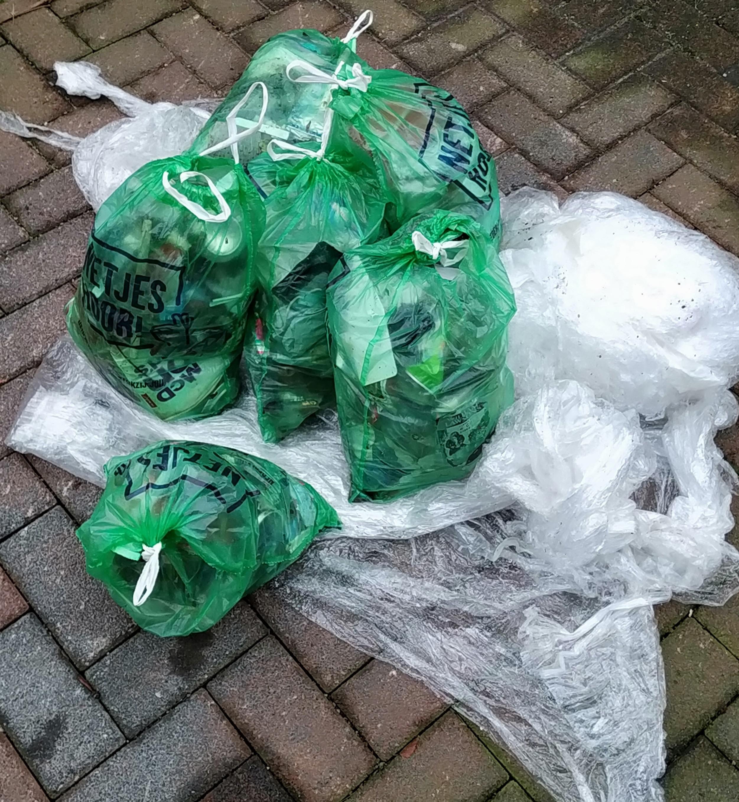 Cleaning up trash in our street last weekend resulted in 100-120 liters plus freight wrapping ...