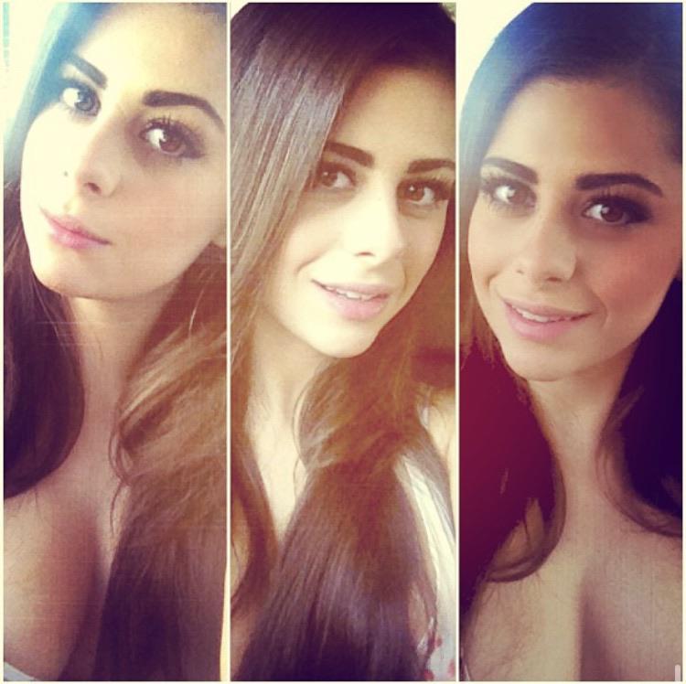 cleavage | Scrolller