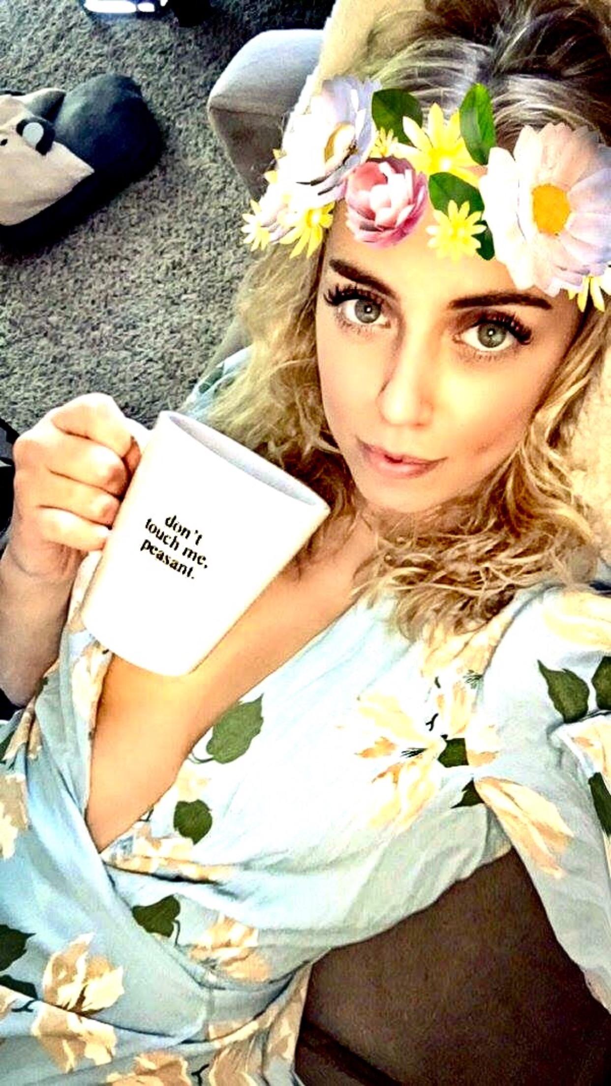 Coffee??? | Scrolller