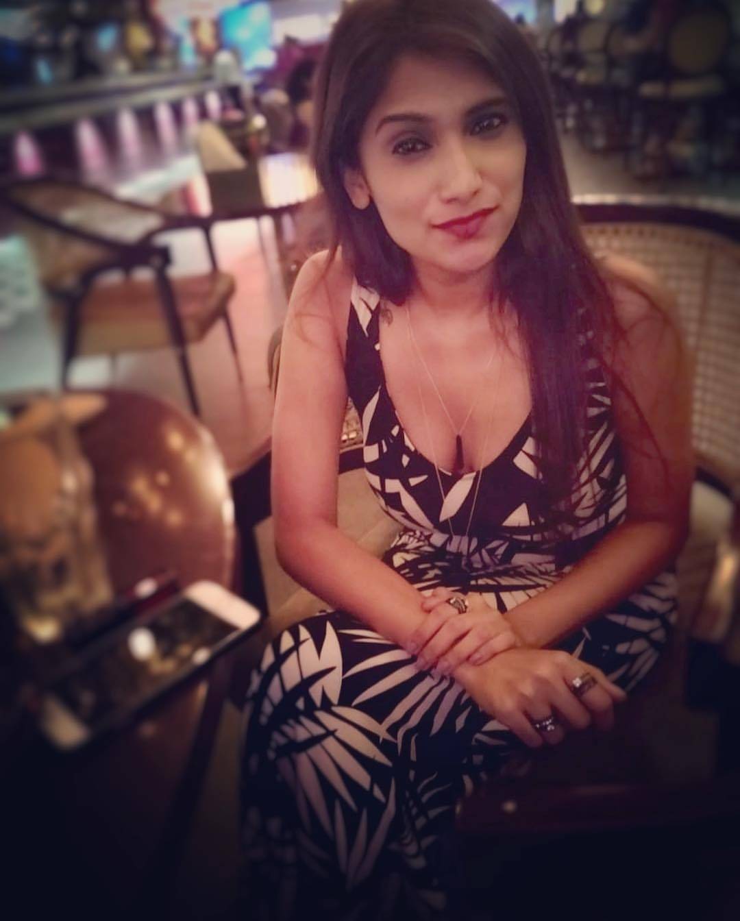 Coffee Date with my Dentist | Scrolller