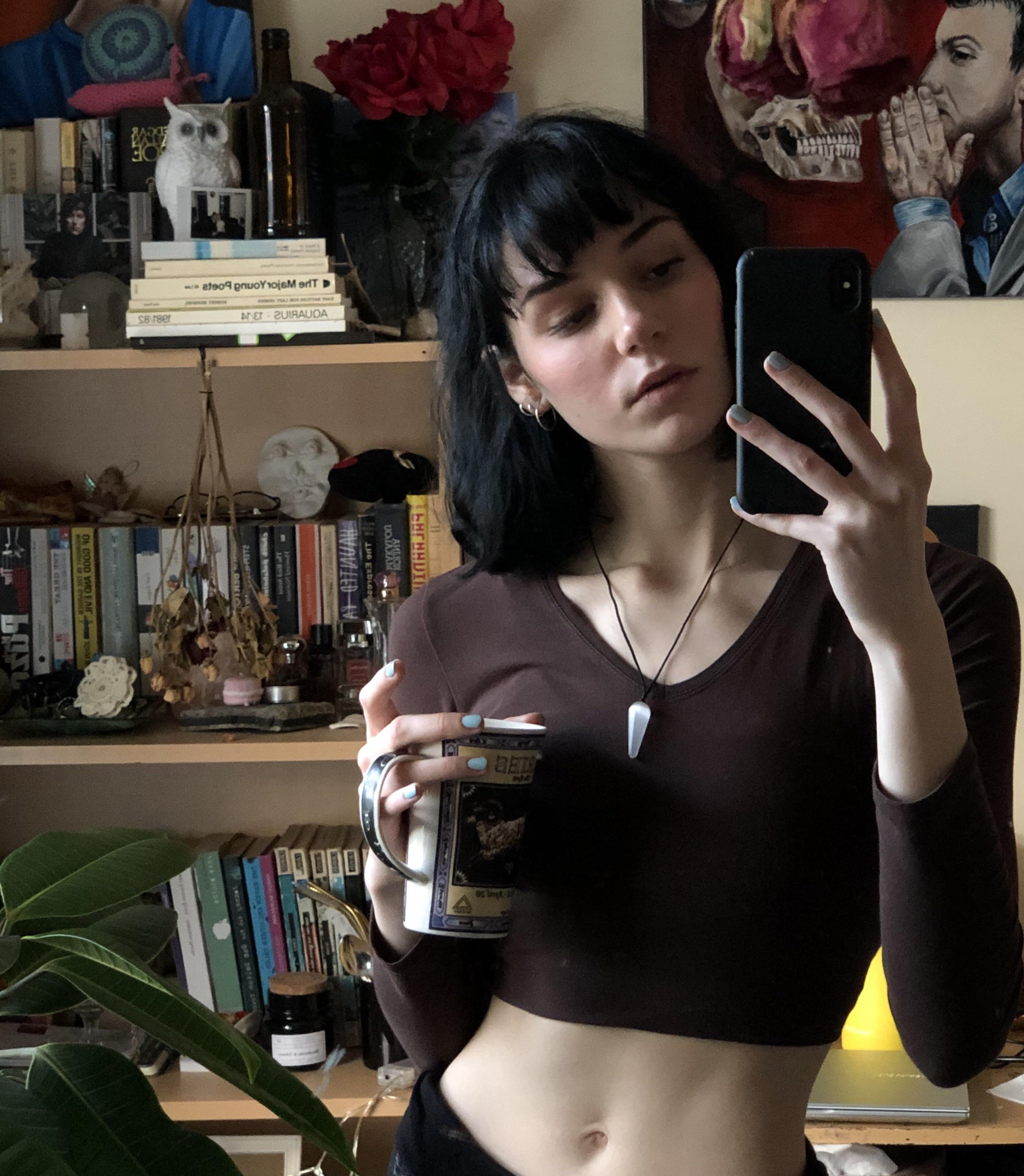 Coffee tones while we study topology | Scrolller