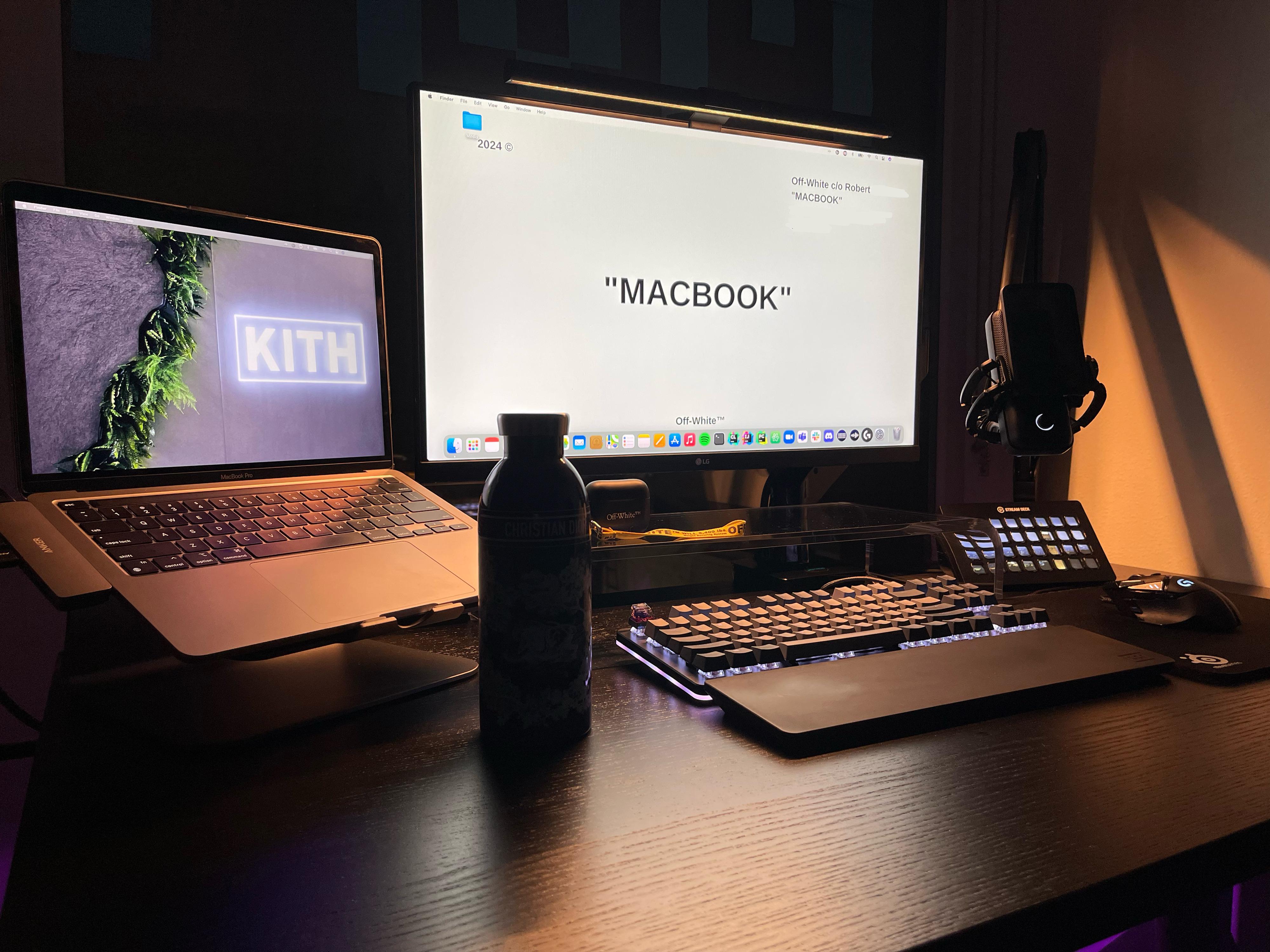 College Studio Setup | Scrolller