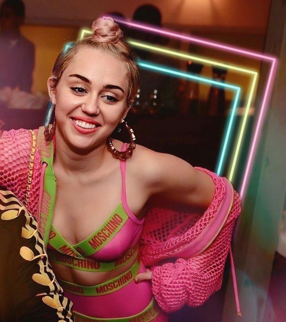Discover more like MileyCyrusNTF: Colorful throwback and Related Content | Scrolller