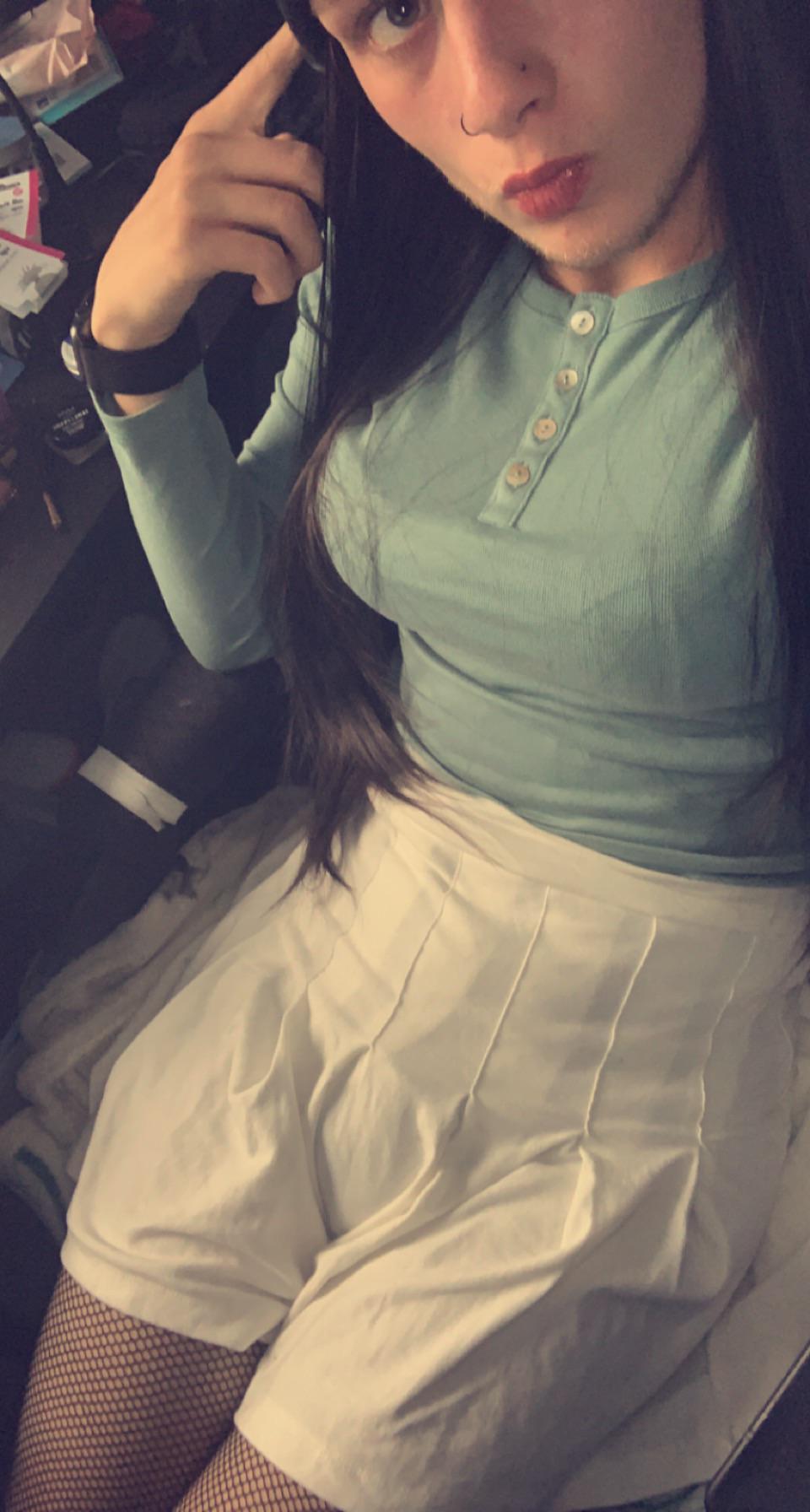Come Lift My Skirt😘 Scrolller