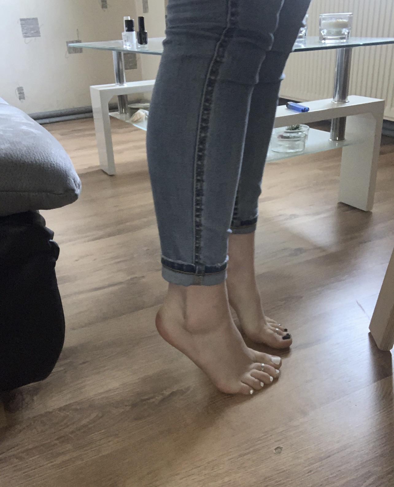 Come smell them | Scrolller