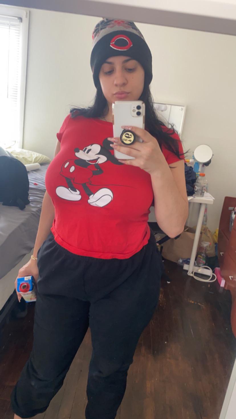 Comfy ♥️ | Scrolller