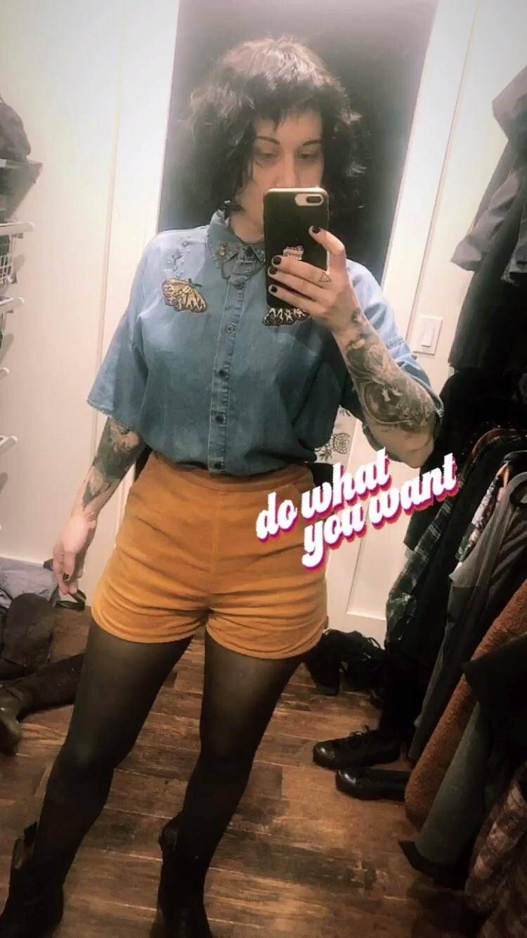 Commander Holly | Scrolller