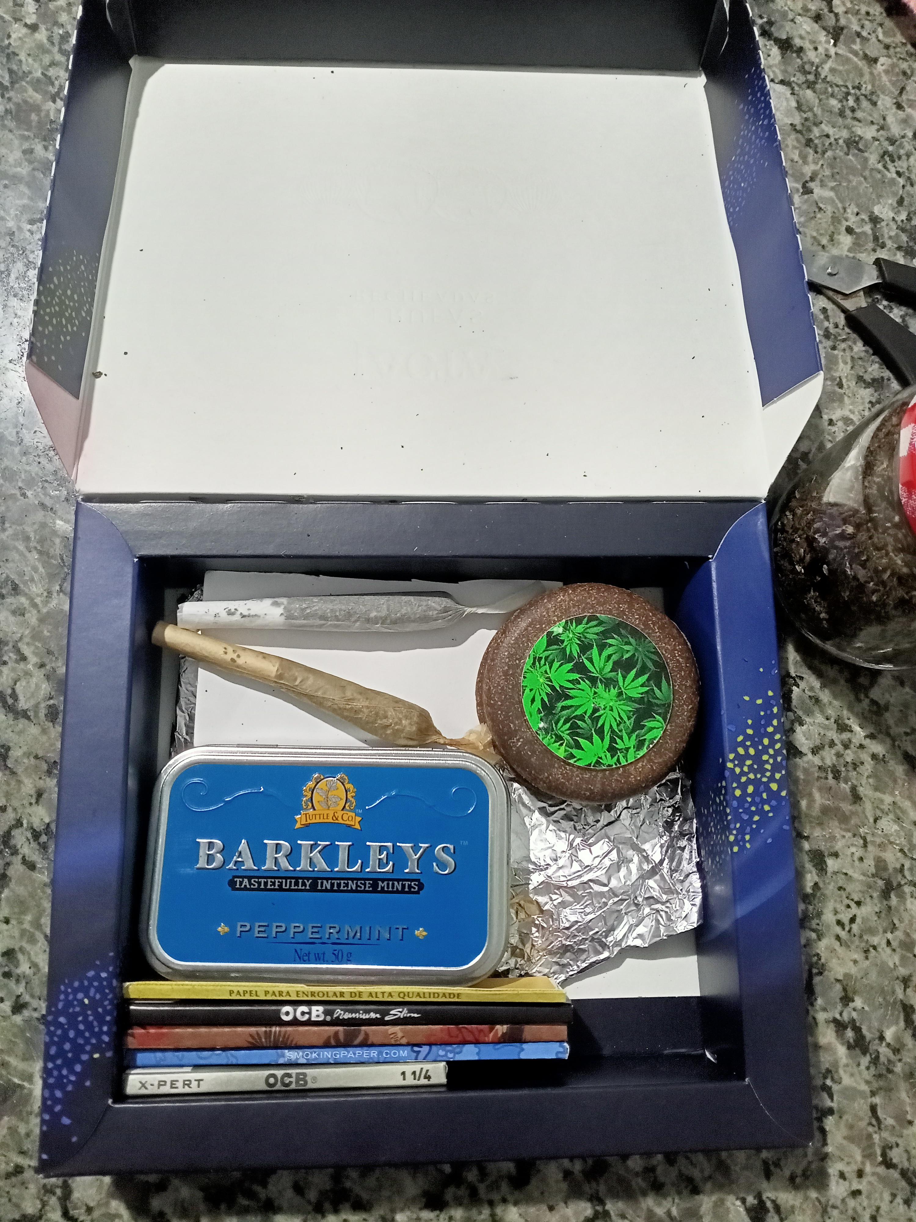 Como é o seu kit? | Scrolller