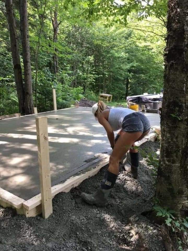 Concrete finisher | Scrolller