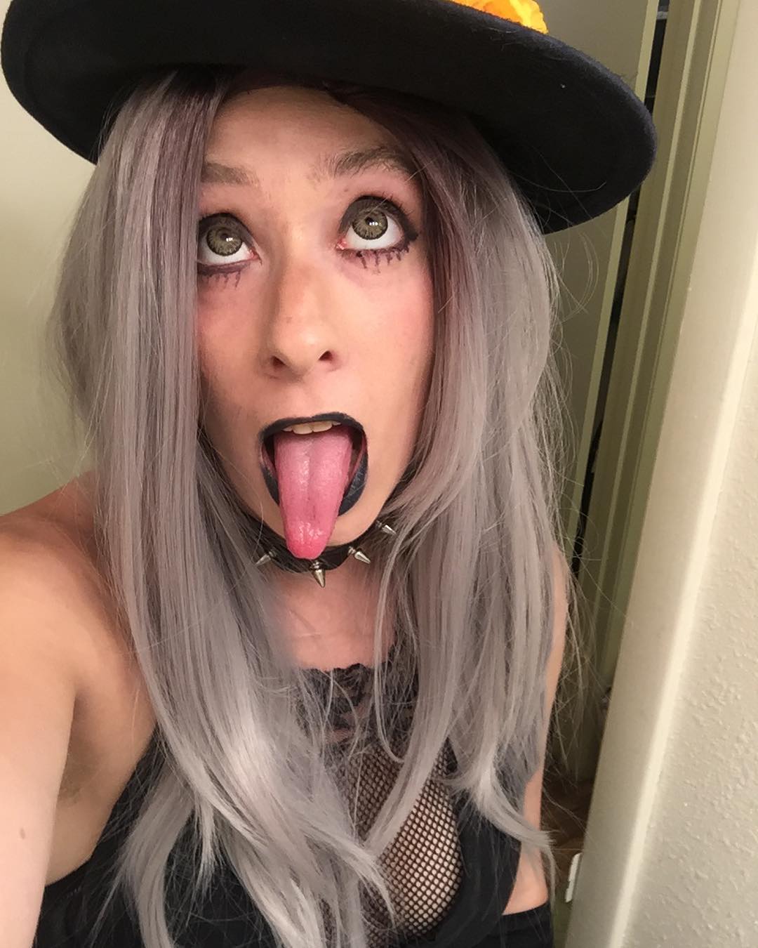 Valentina Nappi and Violet Starr tongue each others asses | Scrolller