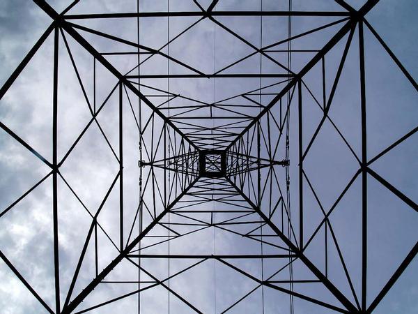 Construction symmetry | Scrolller