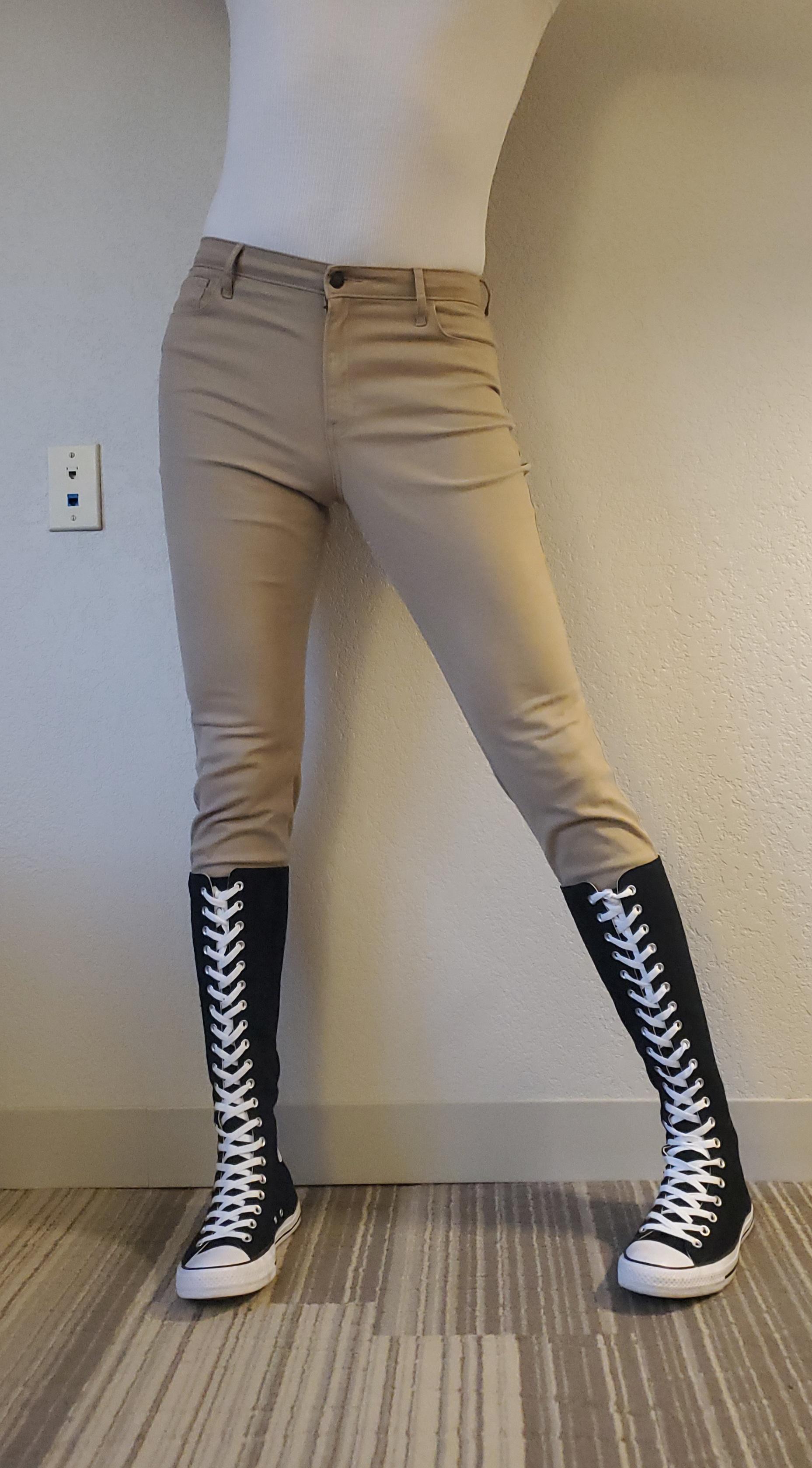 Converse and Khaki pants | Scrolller