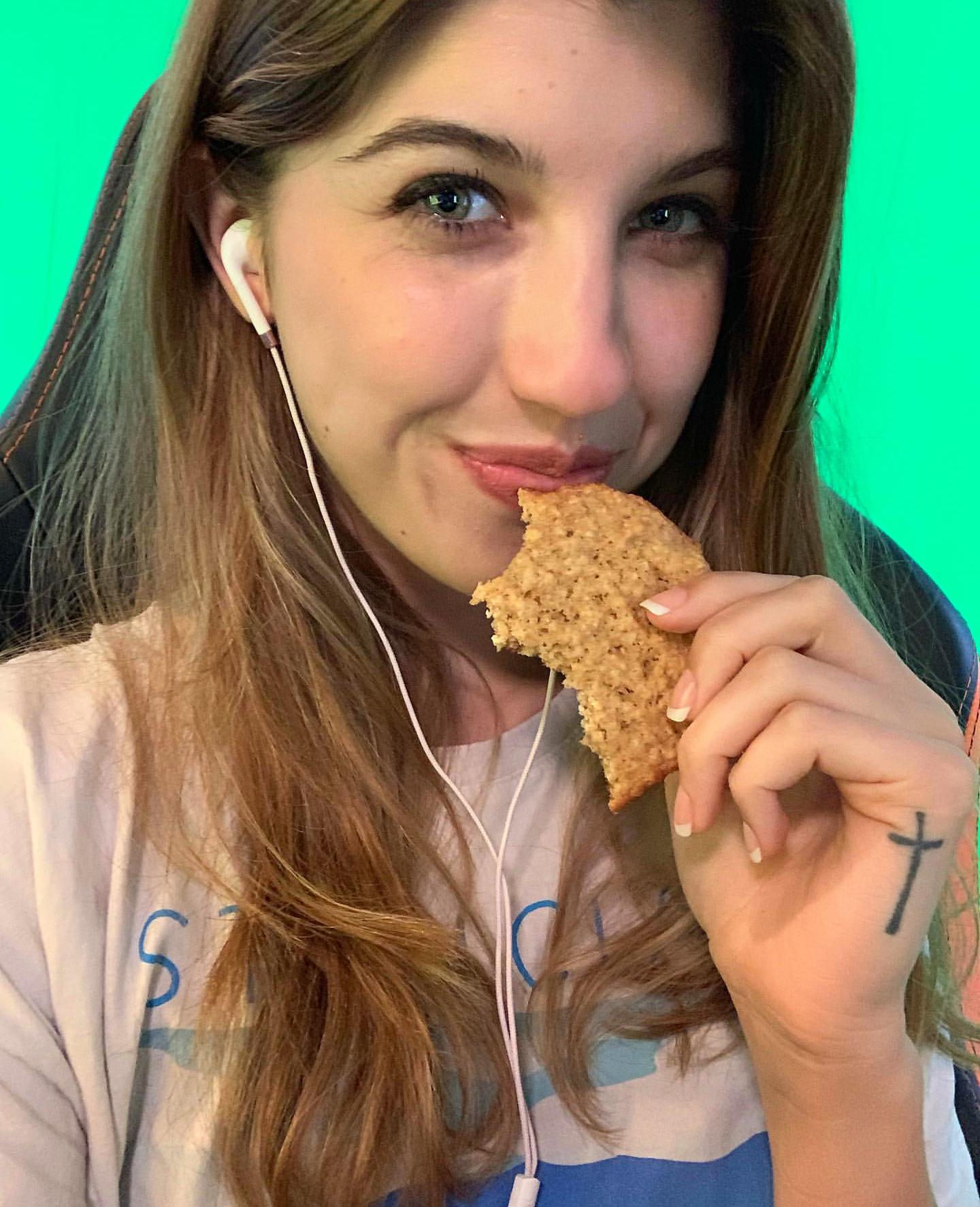 Cookies 😋 | Scrolller