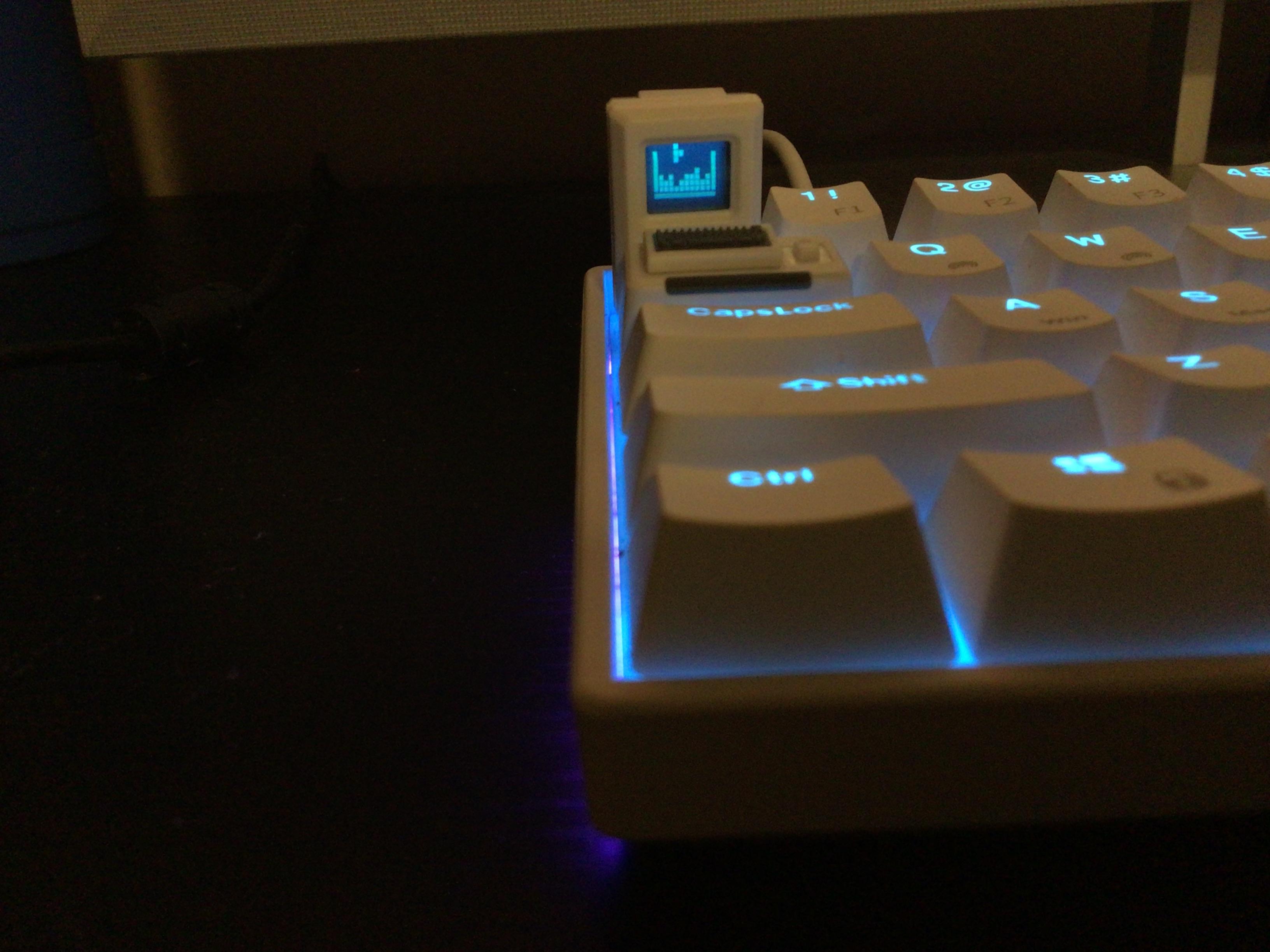 Cool little keycap | Scrolller