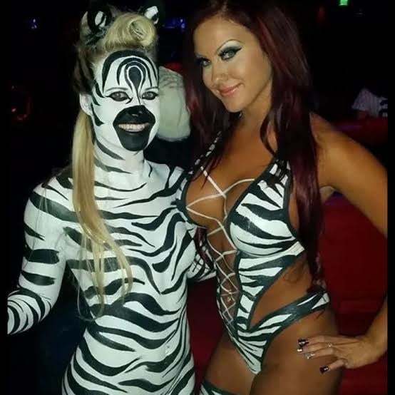 Costume Body Paint | Scrolller