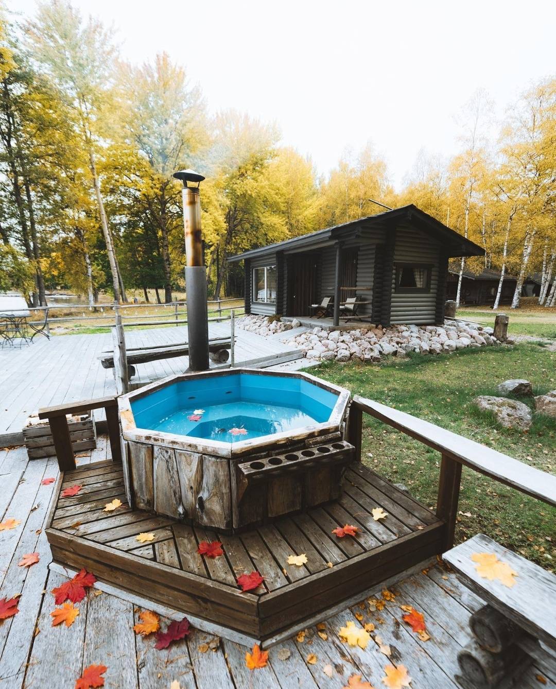 Cosy cabin and hot tub, Finland | Scrolller