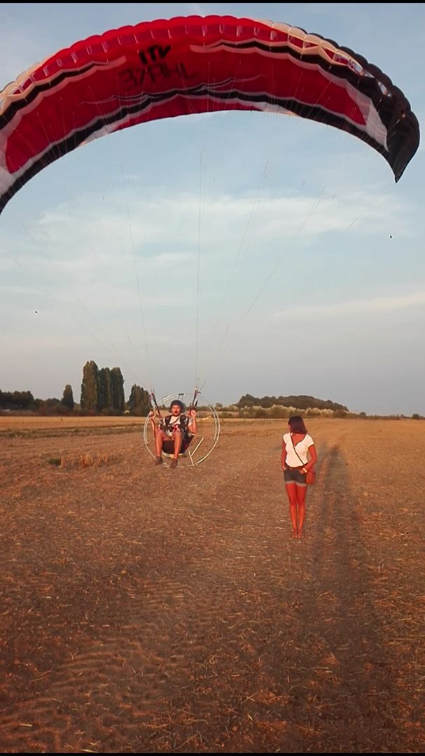 Couple photo at sunset | Scrolller