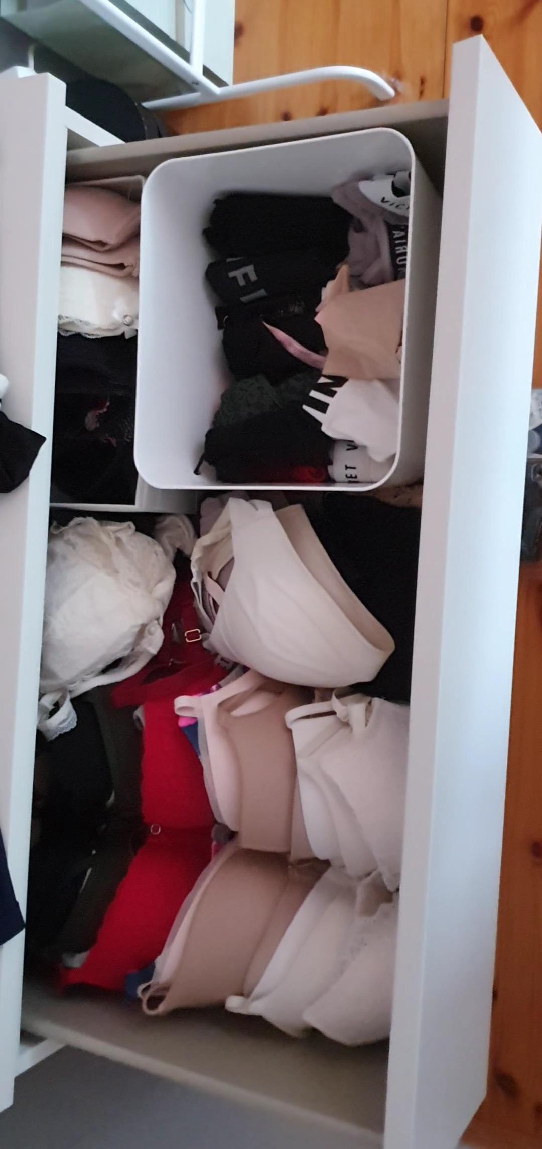 Cousins drawer | Scrolller