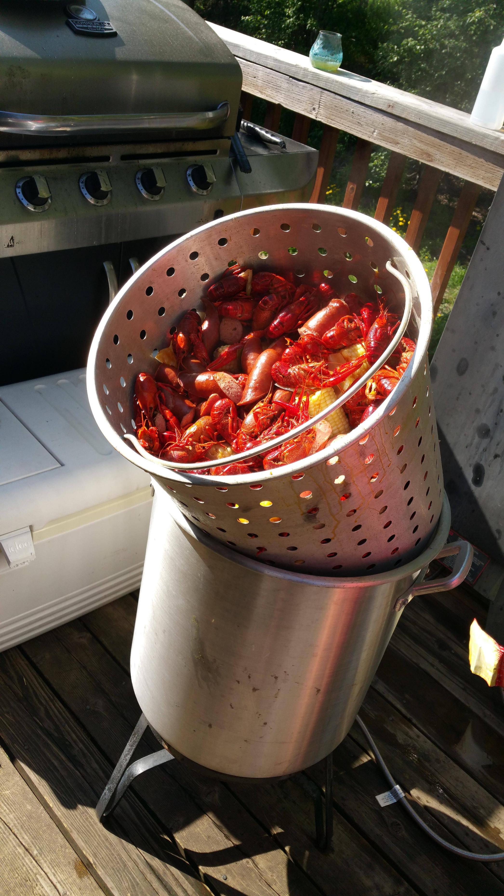 Crawfish boil in Alaska! | Scrolller