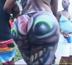 Crazy Ass Painting | Scrolller