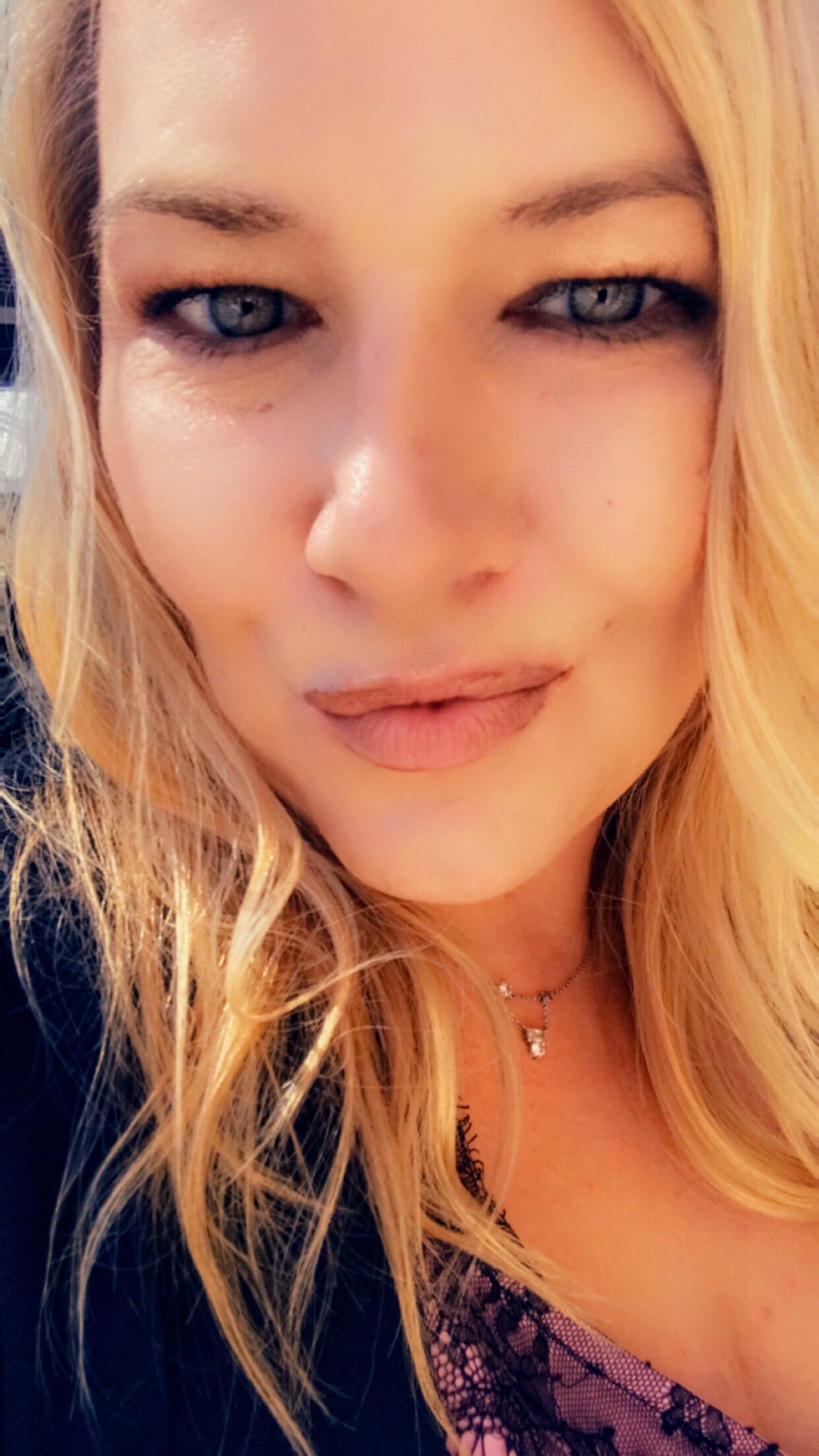 Creative caption here | Scrolller