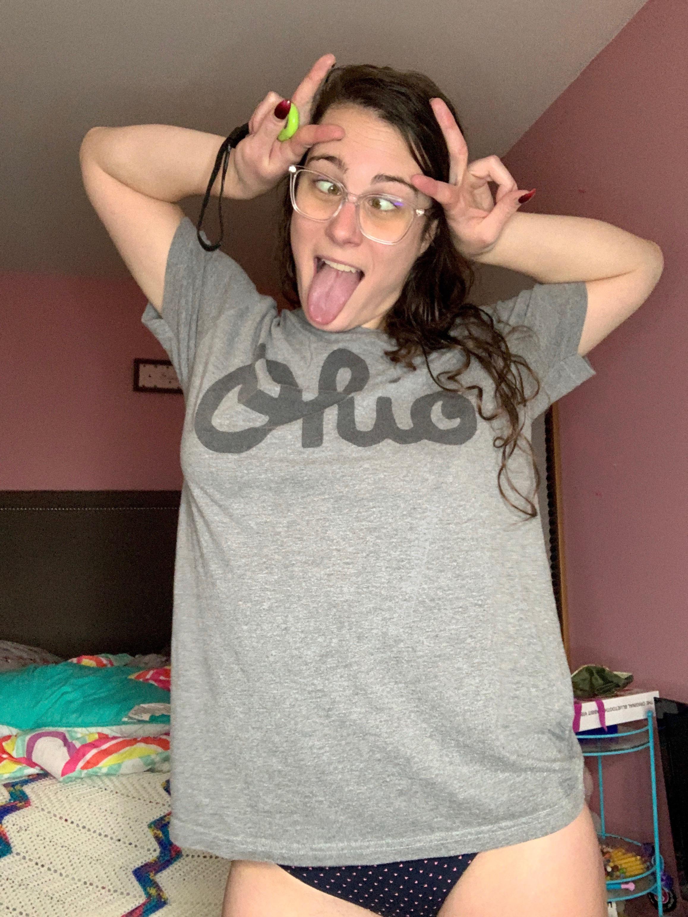 Cross-eyed and double peace signs lol | Scrolller