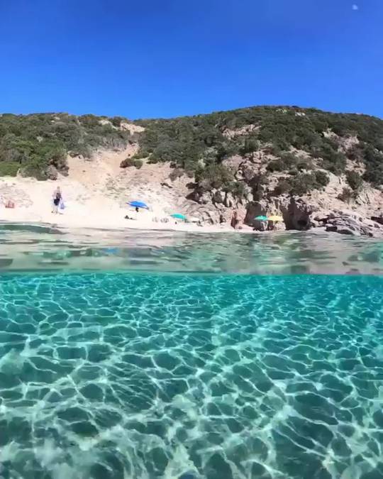 Crystal clear water | Scrolller