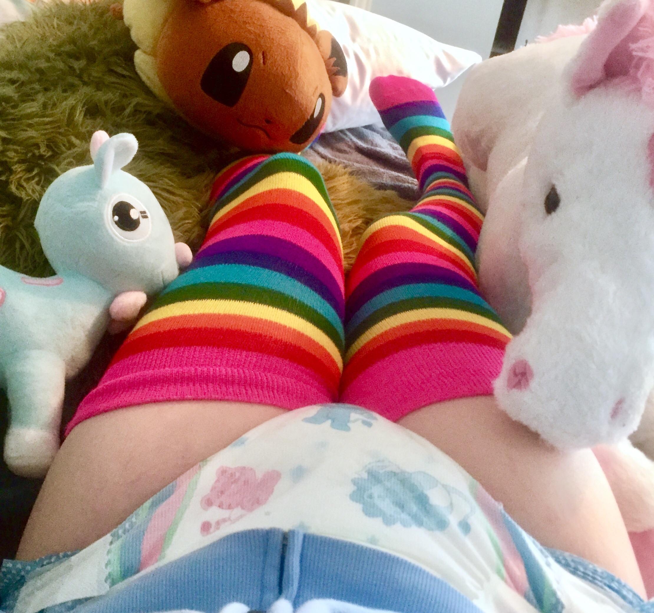 Cuddled up with all my stuffies! | Scrolller