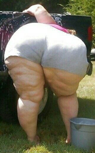 Discover more like Wide_hips_big_boobs: Culote and Related Content | Scrolller