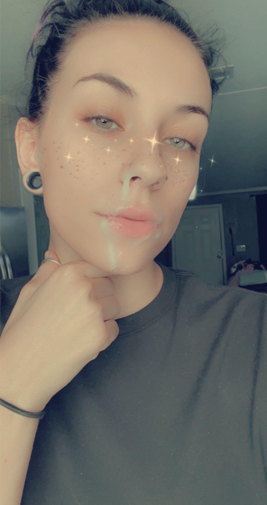 Cum is my new favorite lip gloss🤤 | Scrolller