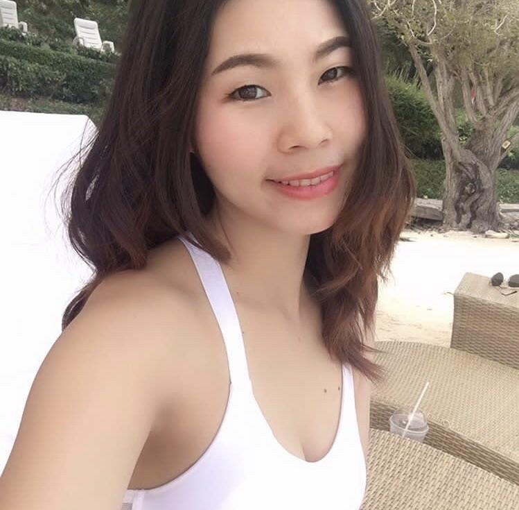 Cumtribute me and send me 😘 | Scrolller