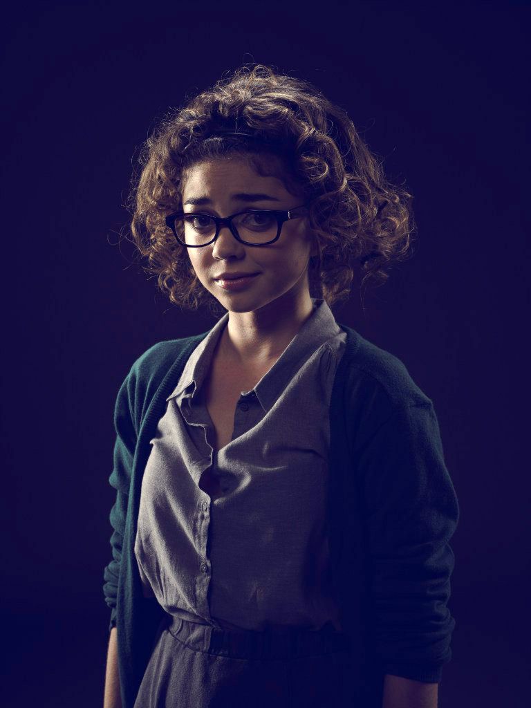 Curls and Specs | Scrolller