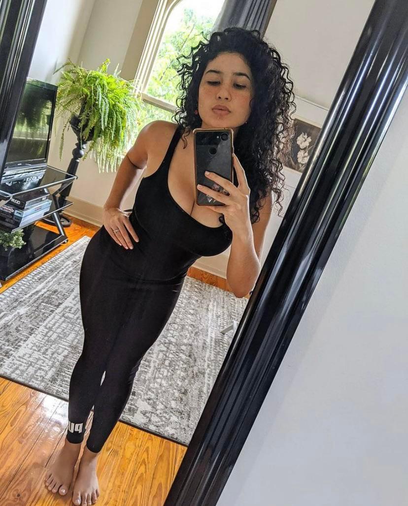 Curly dream | Scrolller