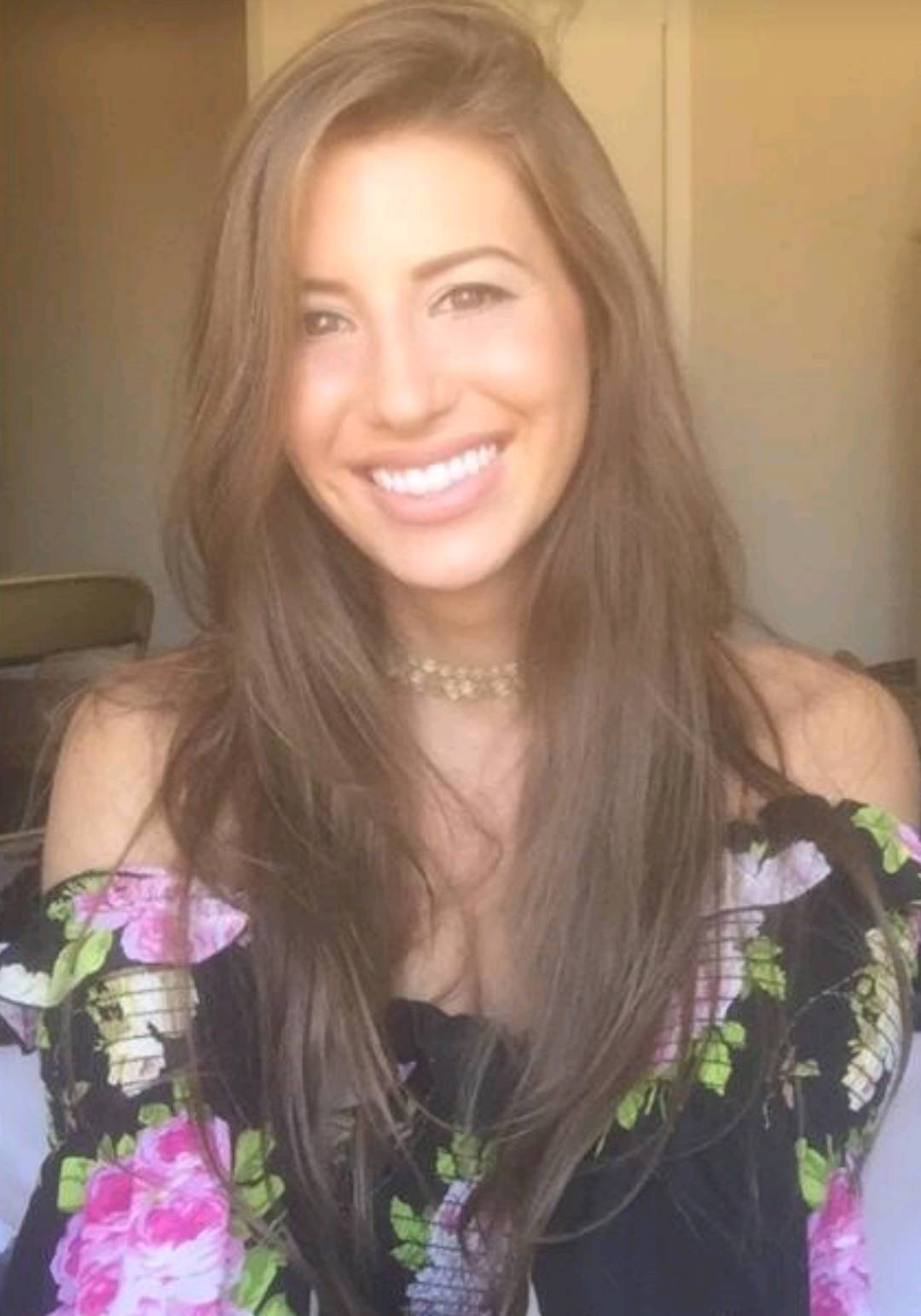 Current date | Scrolller